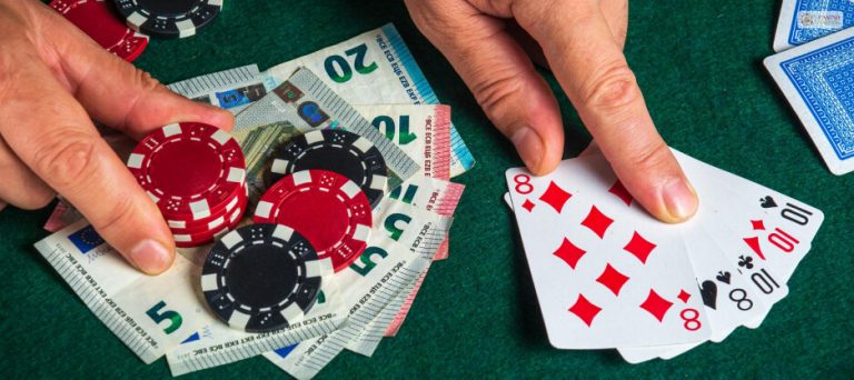 How To Play poker chip values? A Step-By-Step Guide To The Rules